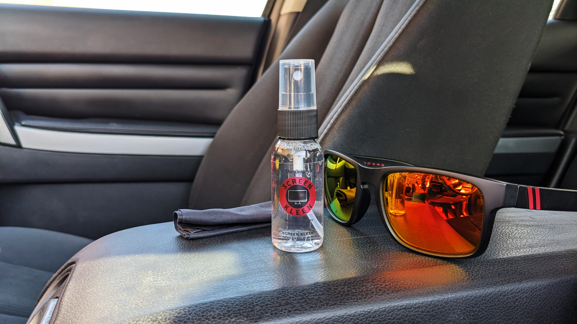 The best computer phone laptop tv screen cleaner kit spray – Screen Kleen